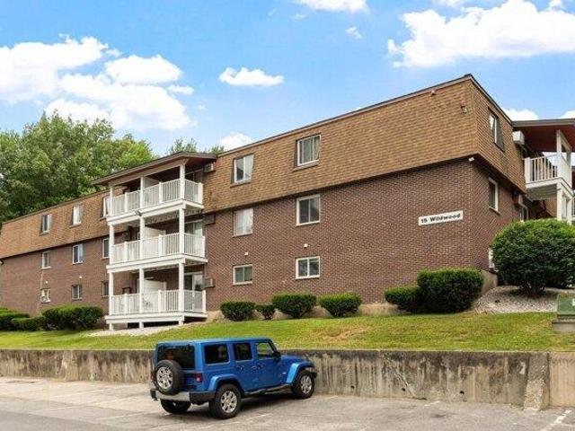 condo with 1 bedroom, Dracut MA ES105320129