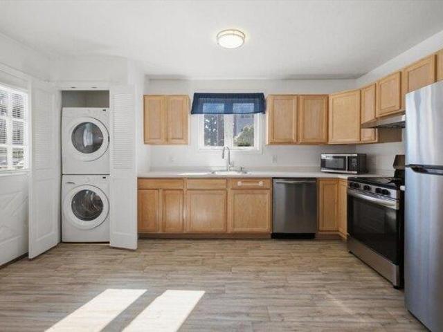 condo with 1 bedroom, Dudley MA ES105403606