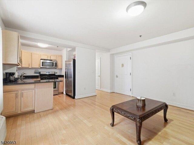 condo with 1 bedroom, East Orange NJ DLS102313384