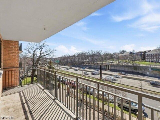 condo with 1 bedroom, East Orange NJ DS102724063