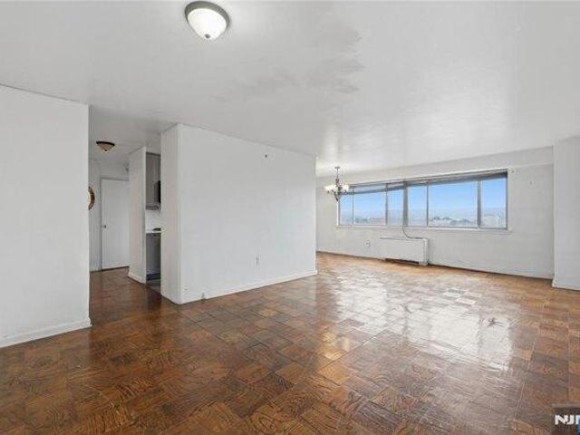 condo with 1 bedroom, East Orange NJ ES104151912
