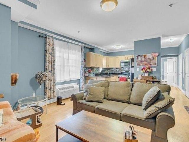 condo with 1 bedroom, East Orange NJ ES104233353