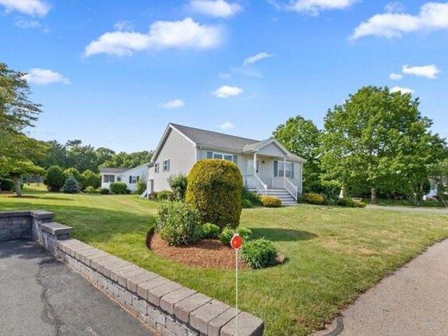 condo with 1 bedroom, East Bridgewater MA ES104567602