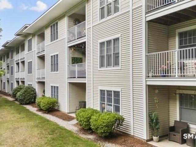 condo with 1 bedroom, East Lyme CT DLS103073930