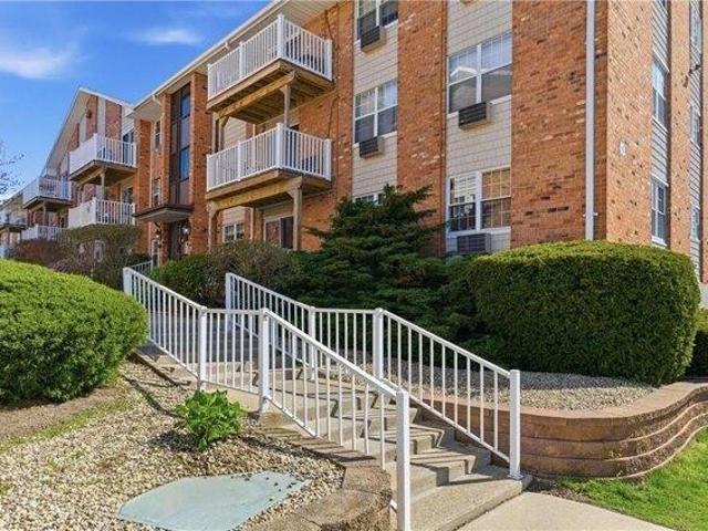 condo with 1 bedroom, East Providence RI DS101857657