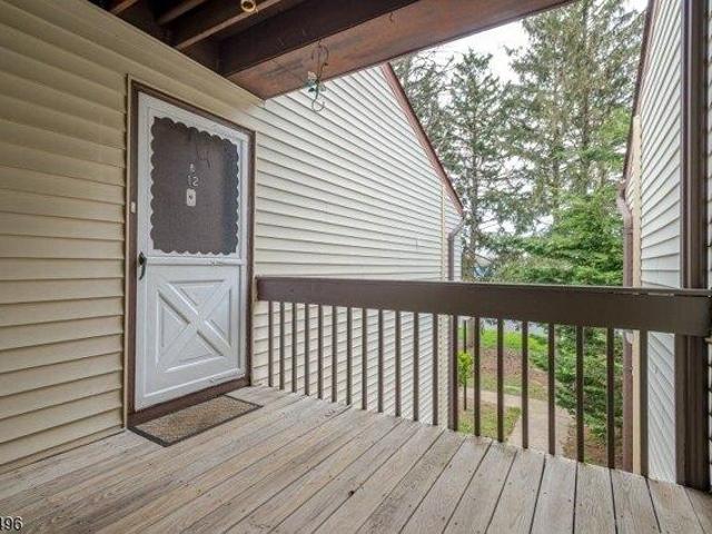 condo with 1 bedroom, East Windsor NJ DS101782361