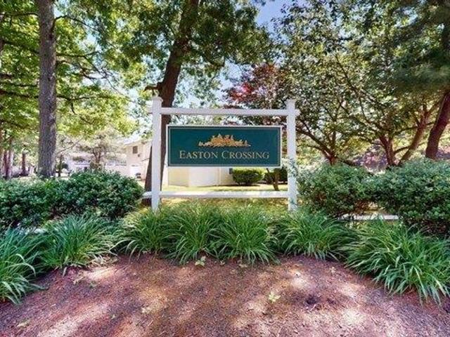 condo with 1 bedroom, Easton MA DS104442280