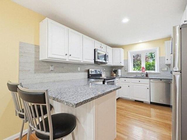 condo with 1 bedroom, Easton MA ES105160480