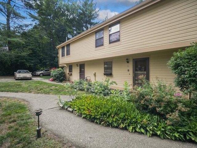 condo with 1 bedroom, Easton MA ES105172234