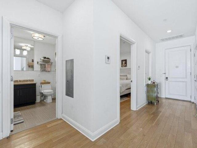 condo with 1 bedroom, Edgewater NJ ES105174024