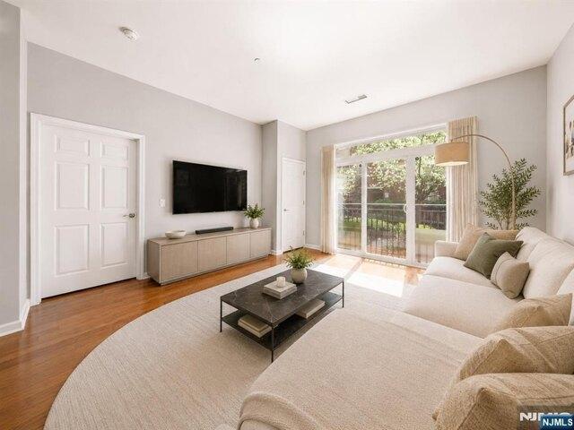 condo with 1 bedroom, Englewood NJ ES104482260
