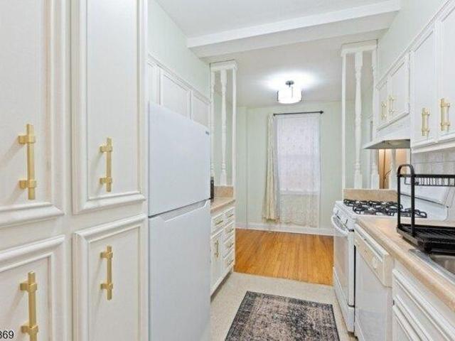 condo with 1 bedroom, Englewood NJ ES105172533