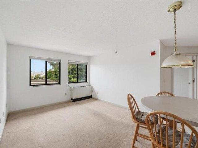 condo with 1 bedroom, Essex VT ES104445168