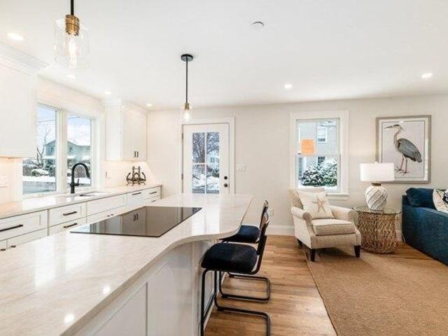 condo with 1 bedroom, Essex MA ES105095510
