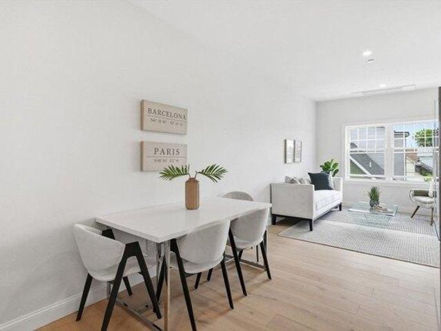 condo with 1 bedroom, Everett MA ES104902606