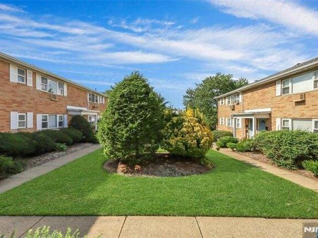 condo with 1 bedroom, Fair Lawn NJ ES104848198