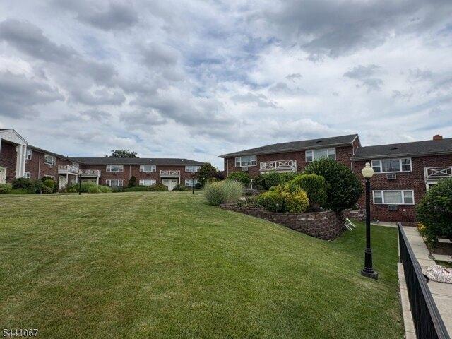 condo with 1 bedroom, Fairview NJ DS104265653