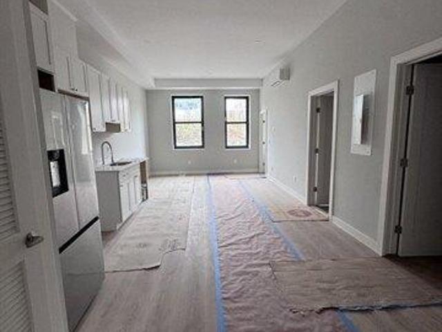 condo with 1 bedroom, Fall River MA ES105081779