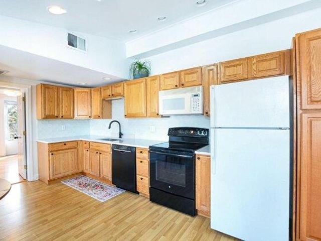 condo with 1 bedroom, Falmouth MA ES104851021