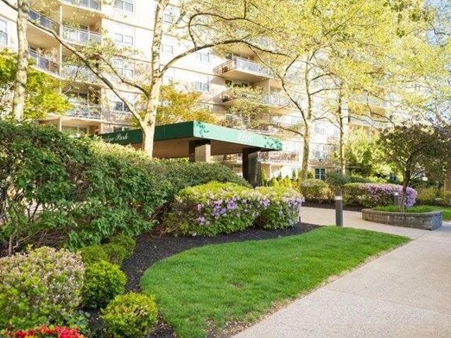 condo with 1 bedroom, Fort Lee NJ DLS102565570
