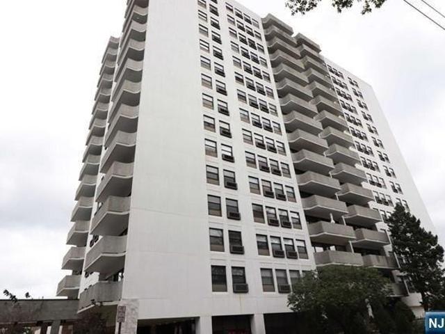condo with 1 bedroom, Fort Lee NJ DS102529397