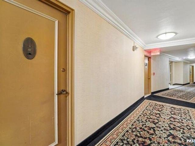condo with 1 bedroom, Fort Lee NJ ES104151824