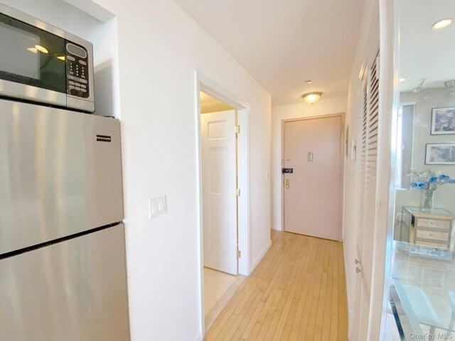 condo with 1 bedroom, Flushing NY ES105203820