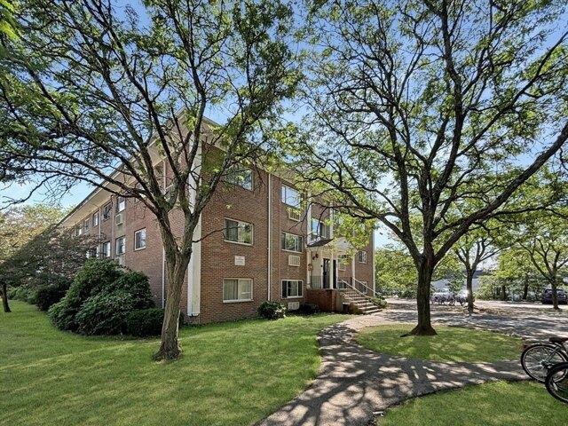 condo with 1 bedroom, Framingham MA DS102824819