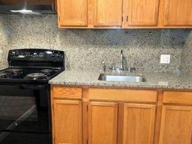 condo with 1 bedroom, Framingham MA DS103184964