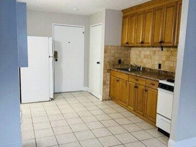 condo with 1 bedroom, Framingham MA ES104809344