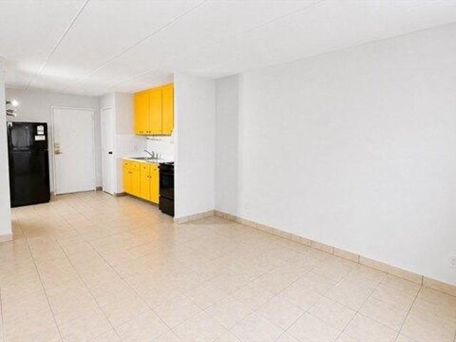 condo with 1 bedroom, Framingham MA ES105155813