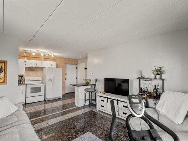 condo with 1 bedroom, Framingham MA ES103932530
