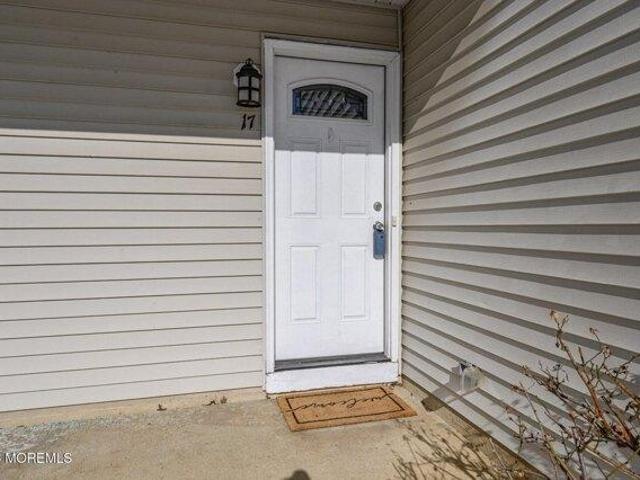 condo with 1 bedroom, Freehold NJ DLS102254397