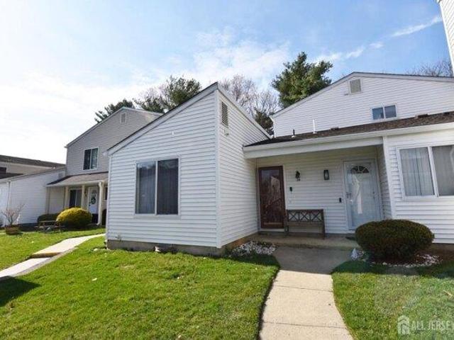 condo with 1 bedroom, Freehold NJ DS102723707