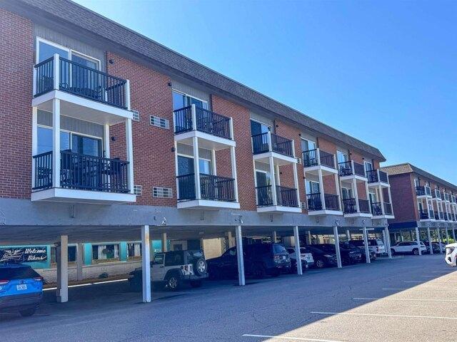 condo with 1 bedroom, Gilford NH DS104441224