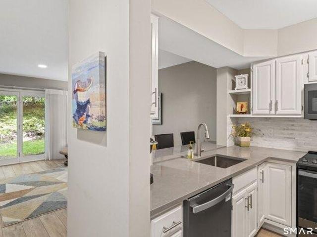 condo with 1 bedroom, Greenwich CT ES103188790