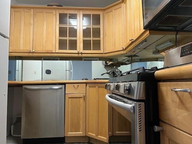 condo with 1 bedroom, Guttenberg NJ DLS101660060