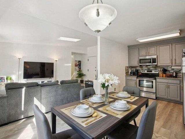 condo with 1 bedroom, Guttenberg NJ ES104352735