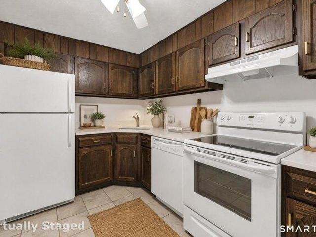 condo with 1 bedroom, Hamden CT DS103437489