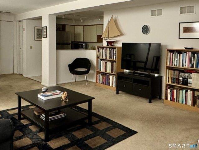 condo with 1 bedroom, Hamden CT ES103436729