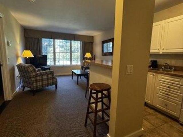 condo with 1 bedroom, Hancock MA ES104265705