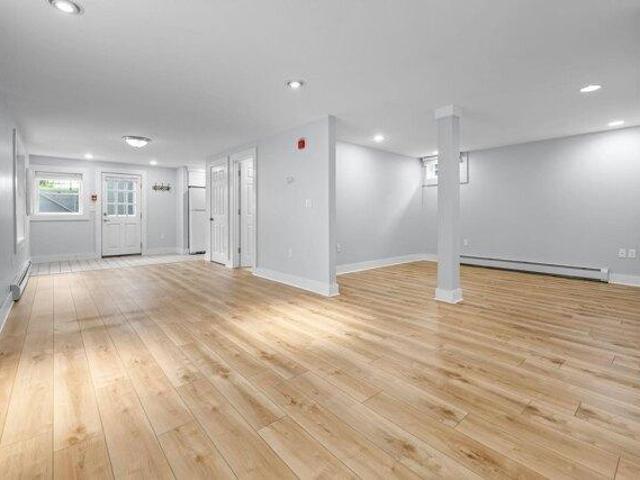 condo with 1 bedroom, Hanover NH ES105157035