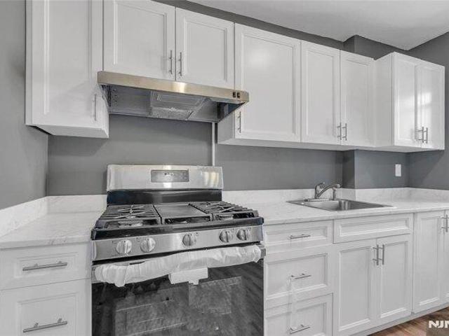 condo with 1 bedroom, Hackensack NJ DLS101999096