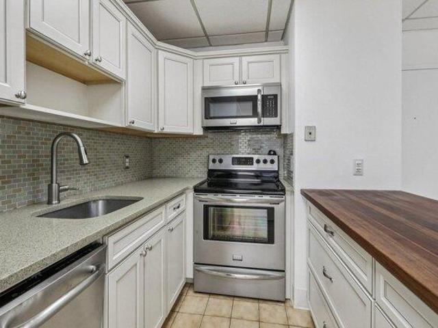 condo with 1 bedroom, Hackensack NJ DS104189375