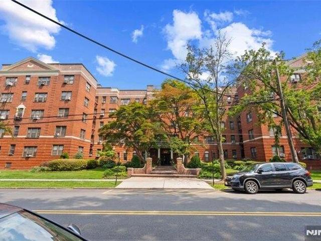 condo with 1 bedroom, Hackensack NJ DS104405637