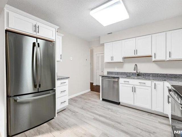 condo with 1 bedroom, Hackensack NJ DS102316584