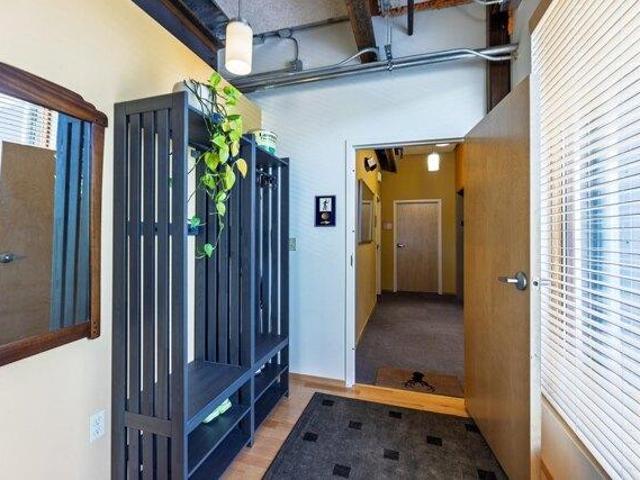 condo with 1 bedroom, Hartford VT DS103158886