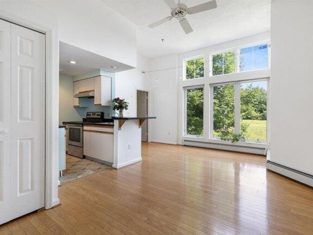 condo with 1 bedroom, Hartford VT ES104441643