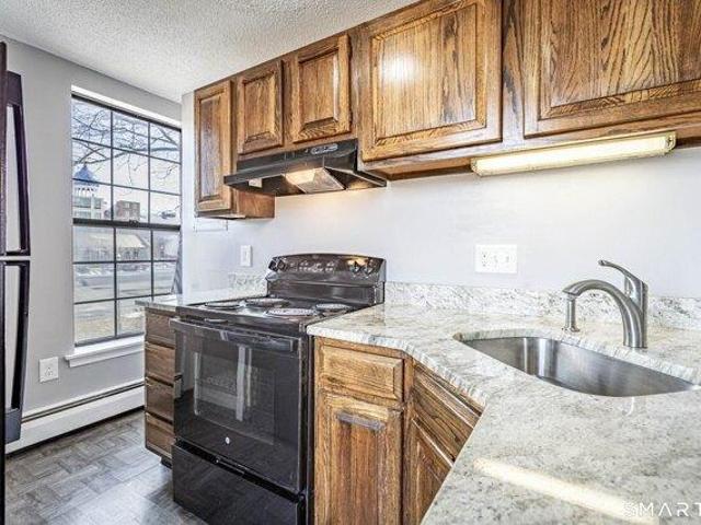 condo with 1 bedroom, Hartford CT DLS101897178