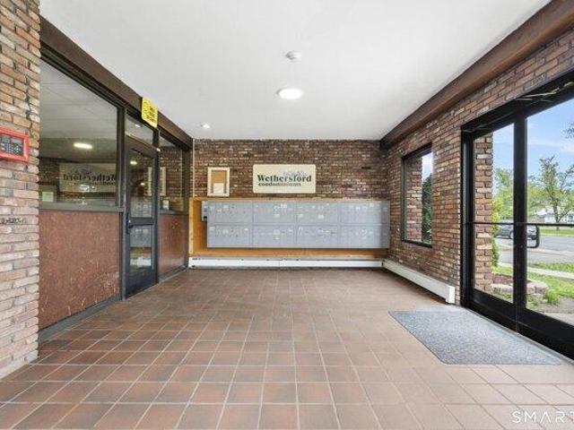 condo with 1 bedroom, Hartford CT ES103162053